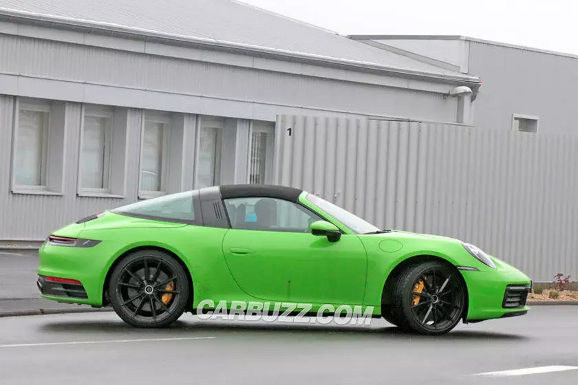 Lihat Pertama Porsche 911 Targa Baharu 90358_5