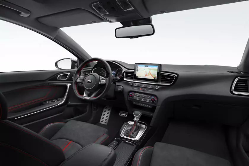 2019 Kia Ceed GT نئين فورٽ 5 گرم هيچ جو جائزو وٺي سگھي ٿو 90486_4