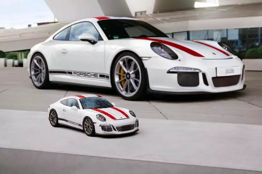 Bayi Ọna Dinku pupọ wa Lati Nini Porsche 911 R 90562_3