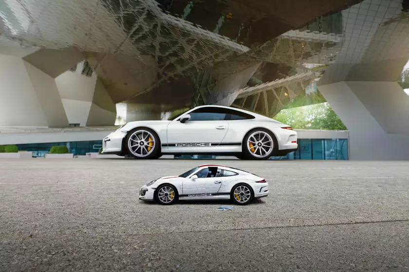 Bayi Ọna Dinku pupọ wa Lati Nini Porsche 911 R 90562_5