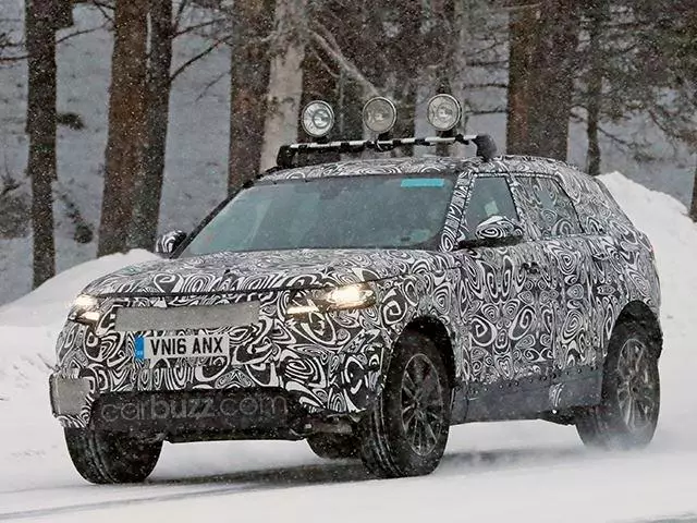 Land Rover Testing Range Rover Sport Coupe SVR To Murk Mercedes-AMG GLC 90593_1