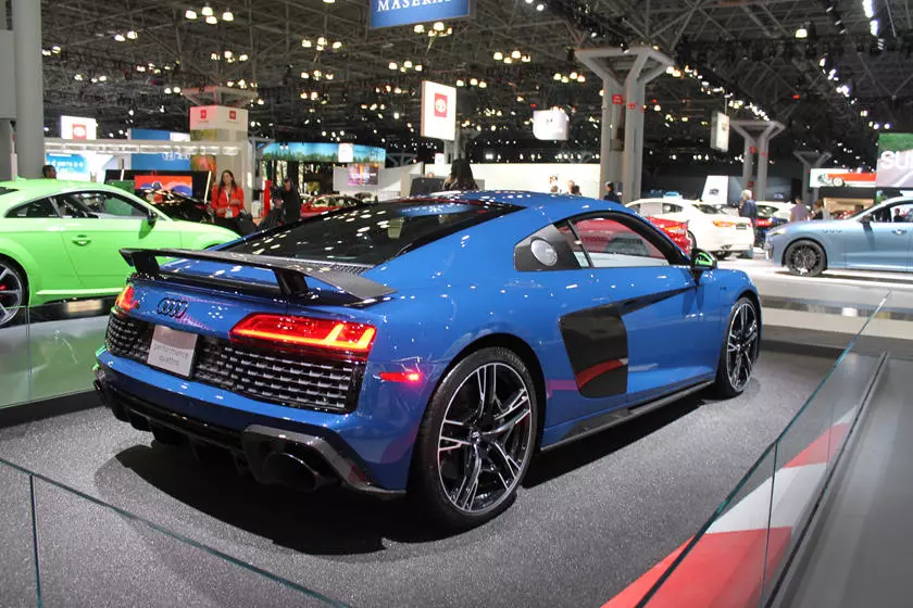 Audi R8 Decennium သည် Audi ၏ Mid-Engined Supercar ၏ 10 နှစ်မြောက် ဂုဏ်ပြုပွဲ 90619_6