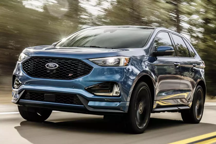 2019 Ford Edge ST 43.350 $-ko prezio etiketarekin iristen da 90655_2