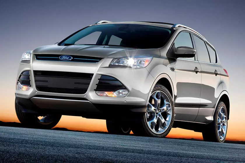 2013-2016 Ford Escape Front Three-Quarter Left Side View