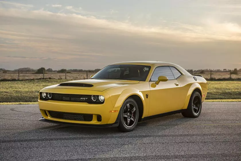 Станете свидетел на умопомрачителното ускорение на Dodge Demon на Hennessey с 1200 HP 90707_3