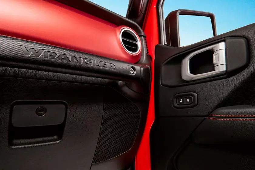 2018-2021 Jeep Wrangler Glove Box