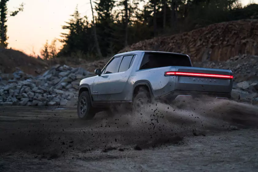 Com seis novos modelos, Rivian pode ser a maior ameaça da Tesla 91130_1