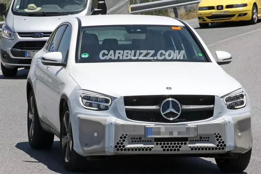 2019 Mercedes GLC Coupe on lähellä tuotantoa 91180_4