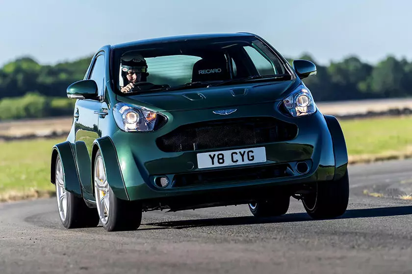 V8-ko Aston Martin Cygnet 430 HP-rekin aurkeztu da 91204_8