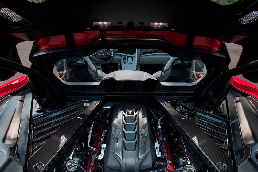 2020-2021 Chevrolet Corvette C8 Engine Bay