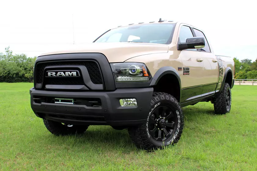 Ram Power Wagon Mojave Sand Edition изглежда готов за скачане на дюни 91308_1