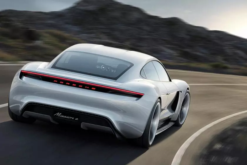 Următorul tău Porsche ar putea avea o hologramă pe parbriz 91648_7