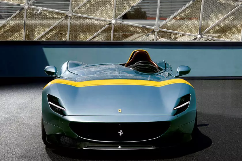 Ametlik: Ferrari Monza SP1 ja SP2 purunemiskate Itaalias 91821_3