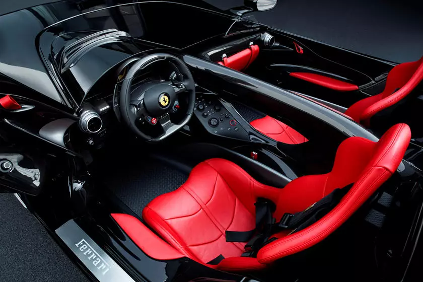 Rasmiy: Italiyada Ferrari Monza SP1 va SP2 Break Cover 91821_8