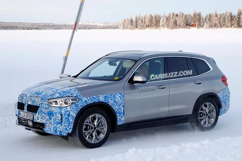 BMW iX3 Spotted Wearing Some Funky New Log 9200_7