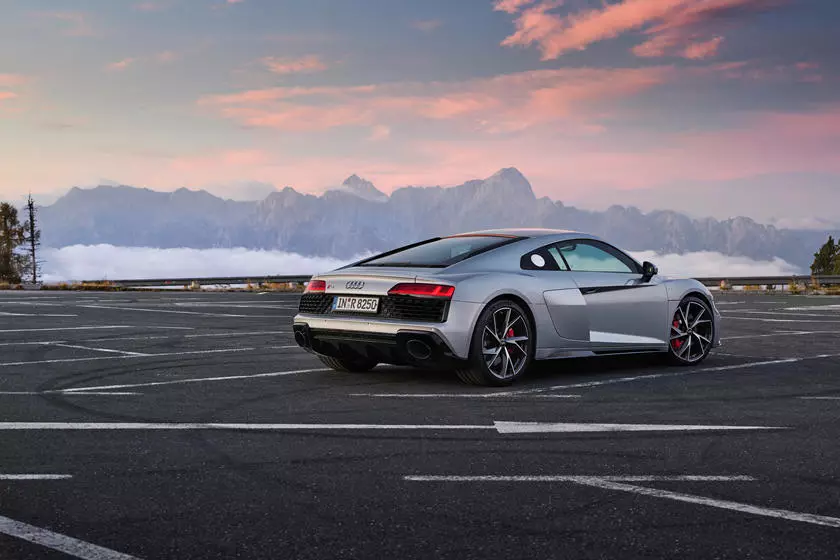 Audi R8 V10 RWD ला हॅलो म्हणा 92040_2