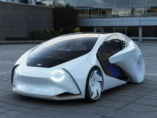 Toyota Concept-i Yek gav Nêzîkî Robotan e ku Desthilatdar Bibe 92047_1