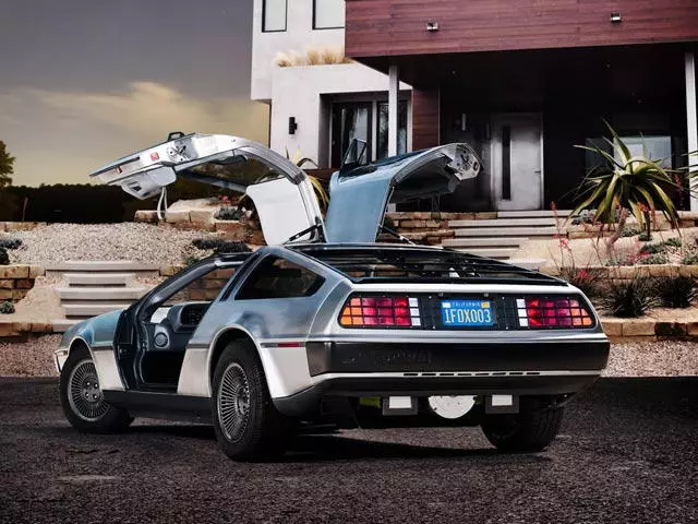 Epic EV zuwa Samar da Rukunin Haɗaɗɗe don DeLorean EV 92682_1