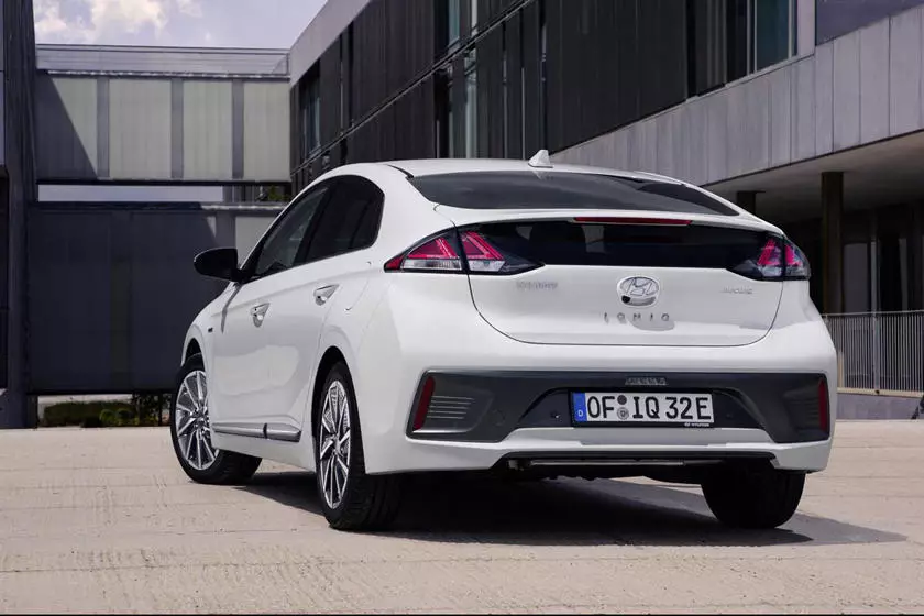 2020 Hyundai Ioniq Elektrik diapazony köpelýär 92825_5