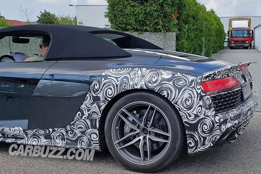 Un Audi R8 Spyder mai puternic ar putea veni în curând 92833_3