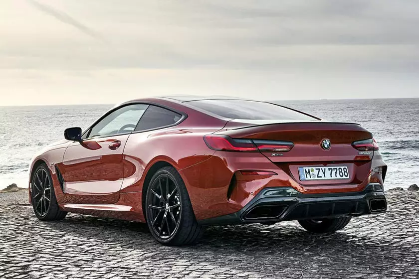 Porsche обявява тотална война срещу BMW 8 Series 93057_6