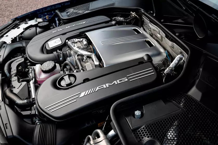 2019-2020 Mercedes-AMG C63 Limousine Motor