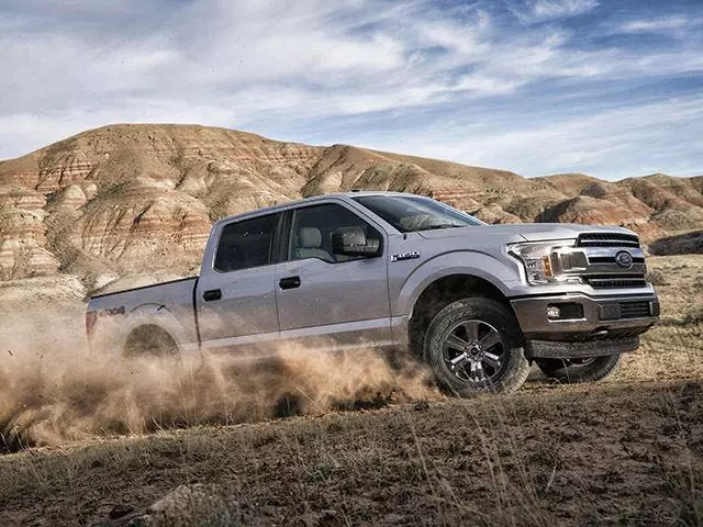 Hona hemen 2018 Ford F-150-tik espero dezakezuna 93239_2