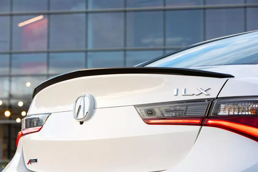 ស្លាកសញ្ញា Acura ILX ឆ្នាំ 2019-2020