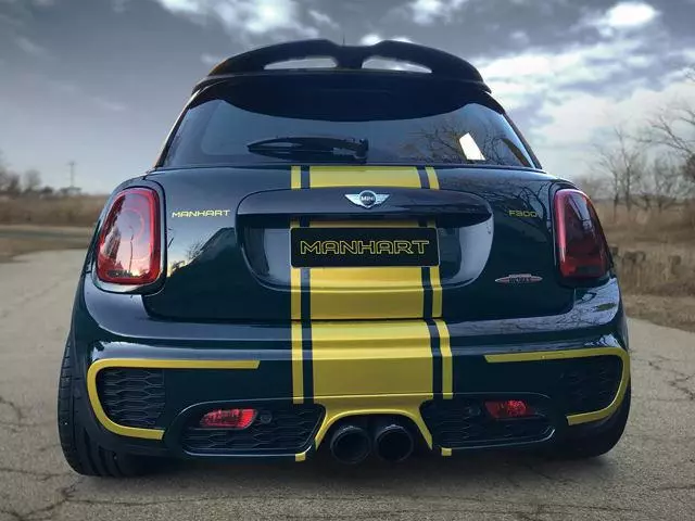 Мини бо иқтидори 300 HP-и Манҳарт танзимшуда ба Ford Focus ST мегӯяд, ки онро пур кунад 93704_2