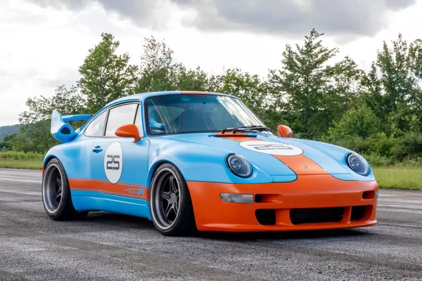 قام Gunther Werks Porsche 993911 GT3 بإجراء اختبار تعذيب لمدة 11 يومًا في جميع أنحاء أمريكا 93749_1