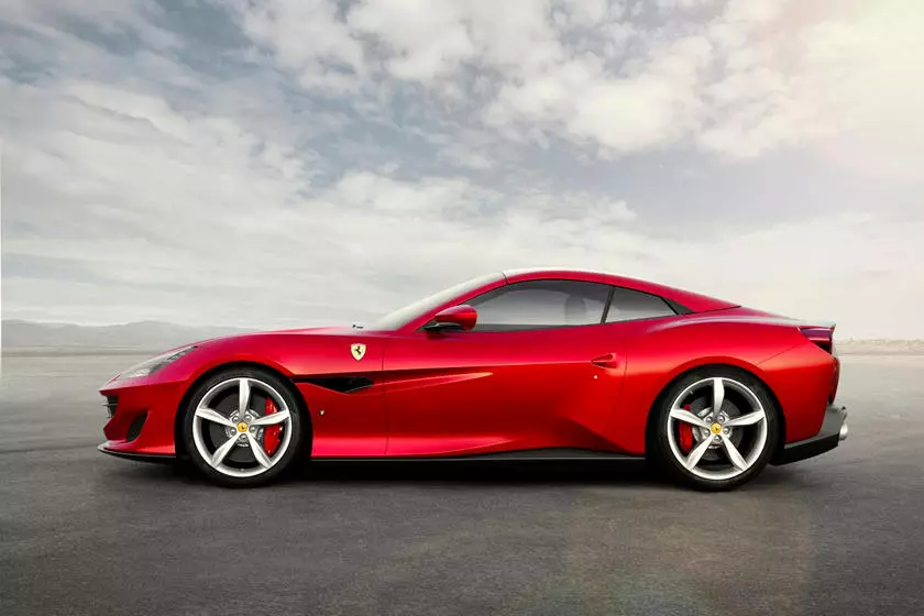 2018-2019 Ferrari Portofino sānskats