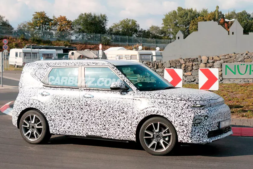 Kia Soul EV Interior Spy Shots zeigen eine Reichweite von fast 300 Meilen 94373_8