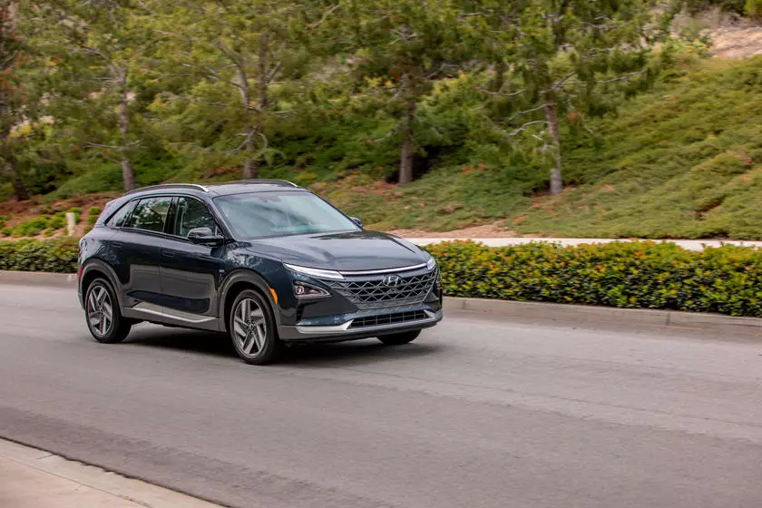 2019 Hyundai Nexo Brennstoffzell Dräi Véierel Front lénks Vue