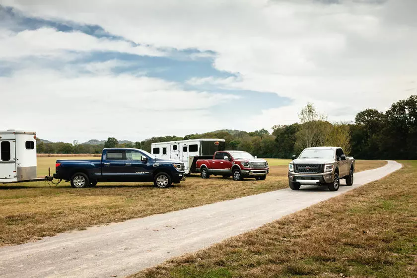 2020 წლის Nissan Titan XD