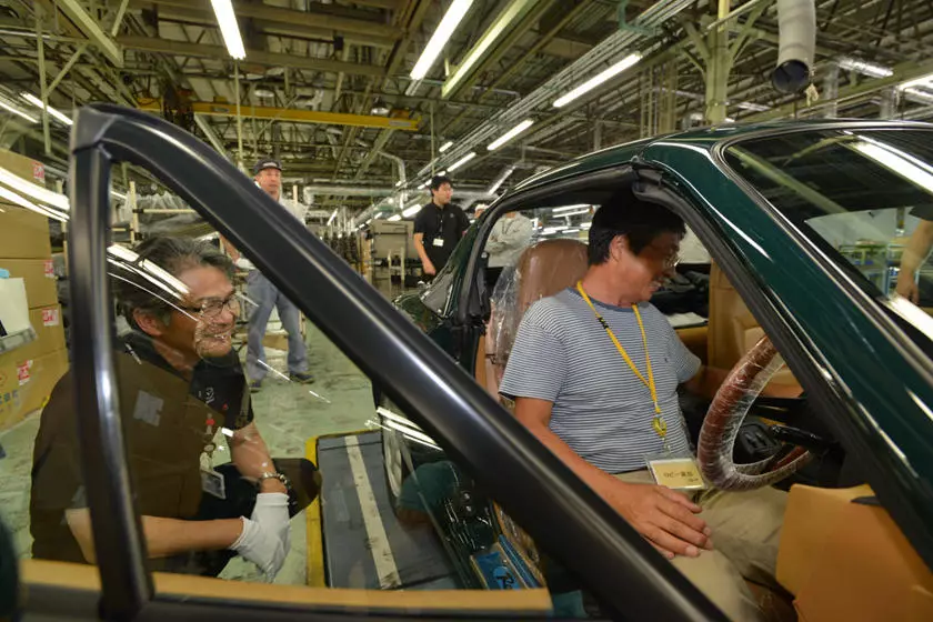 Torna el teu Mazda Miata original a les condicions fresques de fàbrica 94860_5