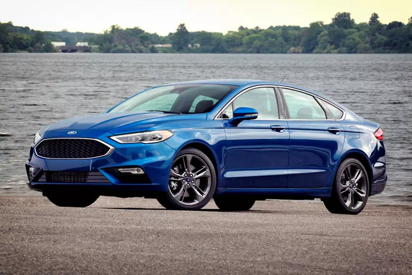 ဤသည်မှာ Ford Focus အသစ်ကို သင်ဝယ်ယူနိုင်သေးသည့် နောက်ဆုံးလဖြစ်နိုင်သည်။ 9486_4
