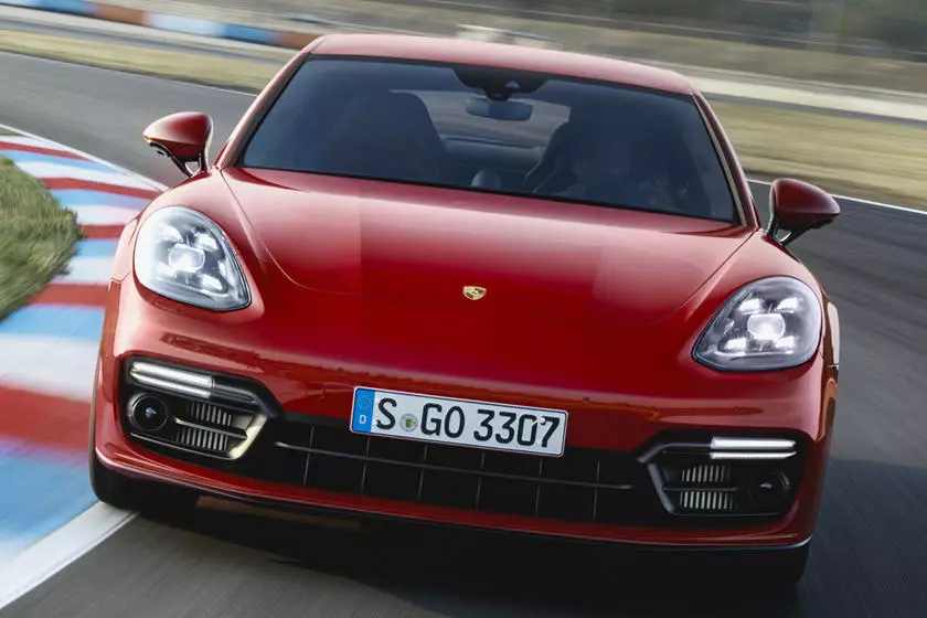 Porsche Panamera 'Lion' боҗра патшасы булырга омтыла 94921_5