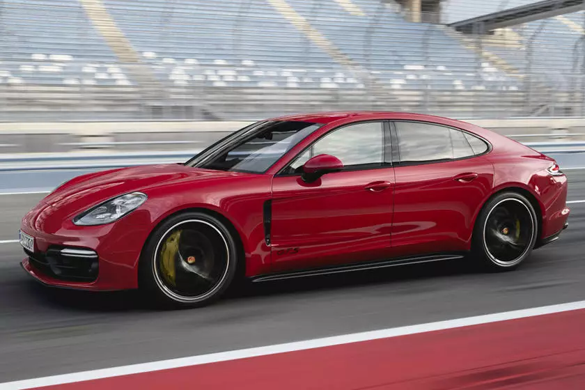 Porsche Panamera 'Lion' боҗра патшасы булырга омтыла 94921_7