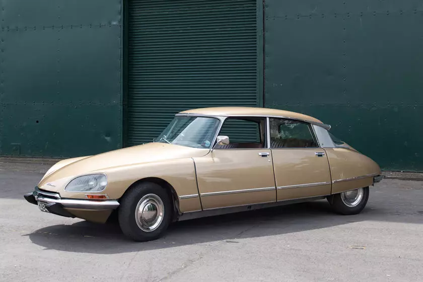 Citroen DS przekształcony w elektryczny Restomod o zasięgu 200 mil 9515_4