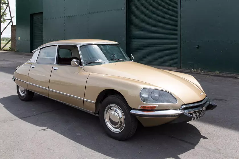 Citroen DS 200 миль диапазоны бар электрлік рестомодқа айналдырылды 9515_5