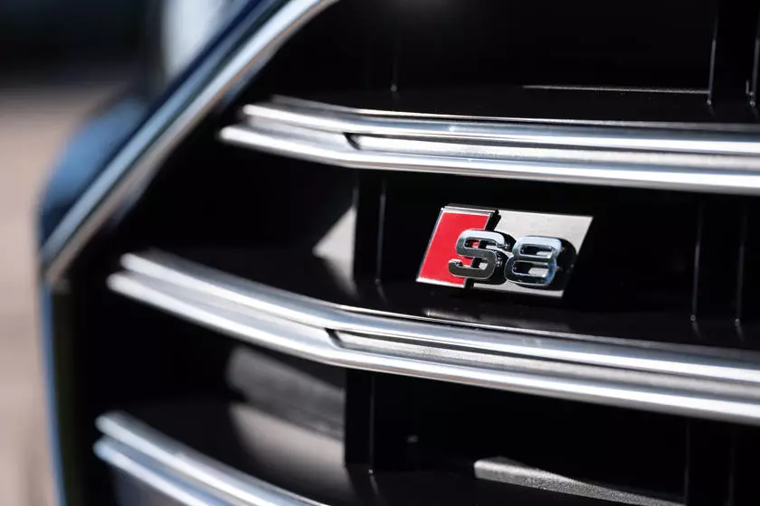 Predstavljamo Audi S8 571-HP 2020 95276_4