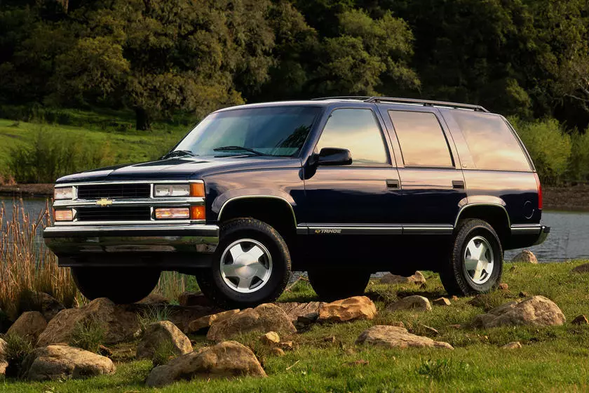 Chevrolet Tahoe dia mankalaza ny faha-25 taona nivezivezena na aiza na aiza 95331_8