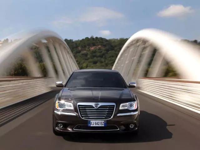 Lancia-Chrysler 통합을 이끌 전직 페라리 디자이너 95334_1