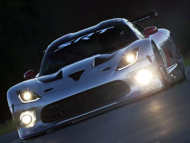 Die SRT Viper GTS-R kehrt in die American Le Mans Series zurück 95559_2