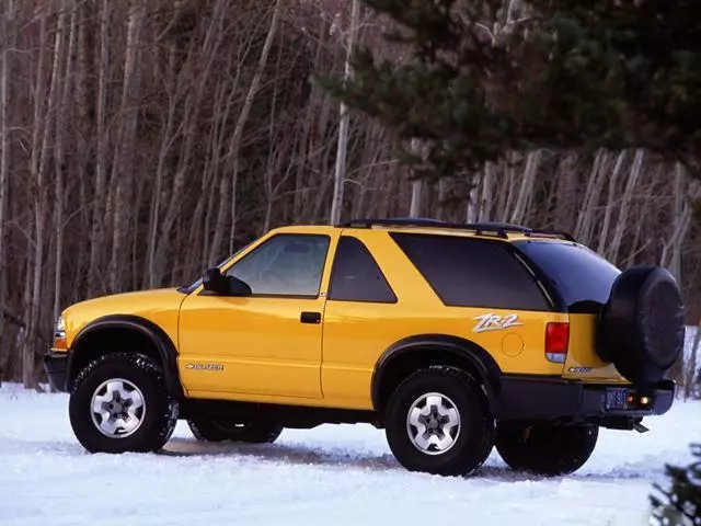 Chevy Blazer نى قايتۇرۇپ كەلدى ، ئەمما ئۇ سالقىن بولمايدۇ 95630_3