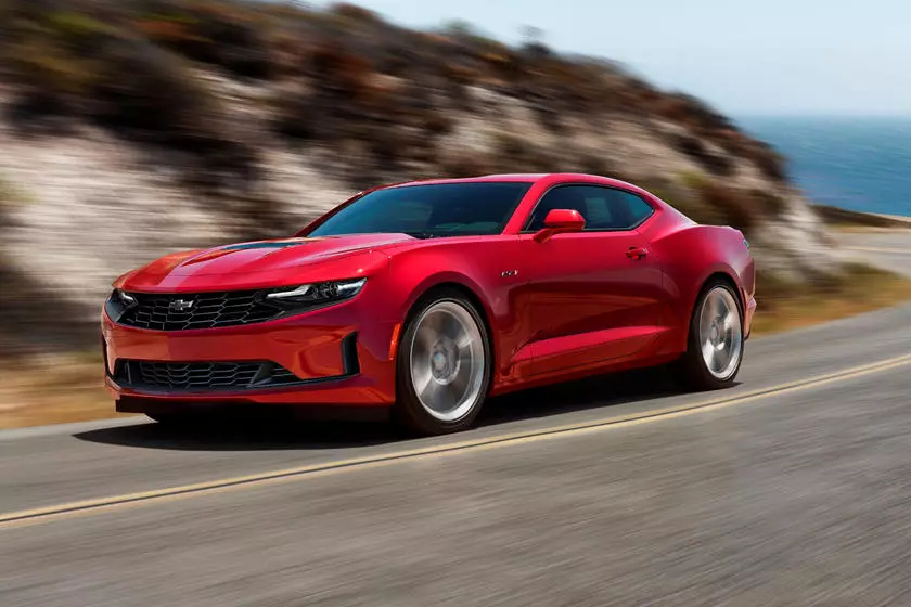 Chevy arregla el frontal lleig de Camaro per al 2020 95939_2