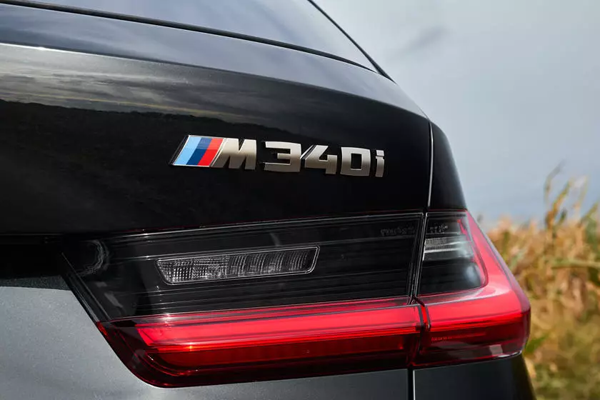 BMW M340i xDrive ساياھىتى بىز ئارزۇ قىلىدىغان ۋاگون (ئەمما ئېرىشەلمەيدۇ) 96010_11