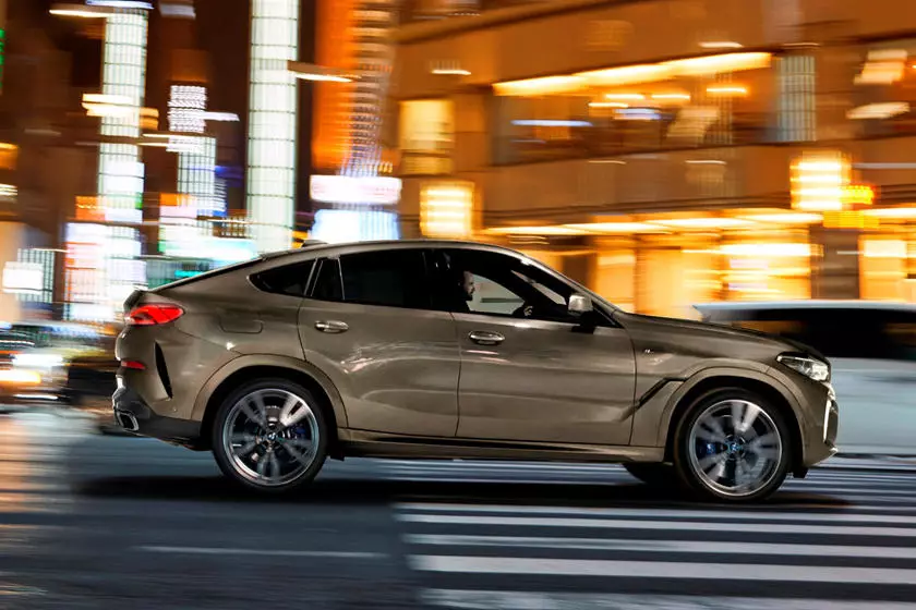 2020 թվականի BMW X6 M-ը պատշաճ կերպով ագրեսիվ տեսք կունենա 9653_3