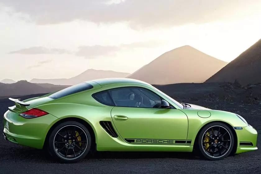 Повысил ли Porsche выбросы Cayman R, чтобы помочь снизить дорожный налог? 9659_2