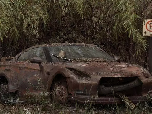 Future Barn Yard Find: 닛산 GT-R 96608_1